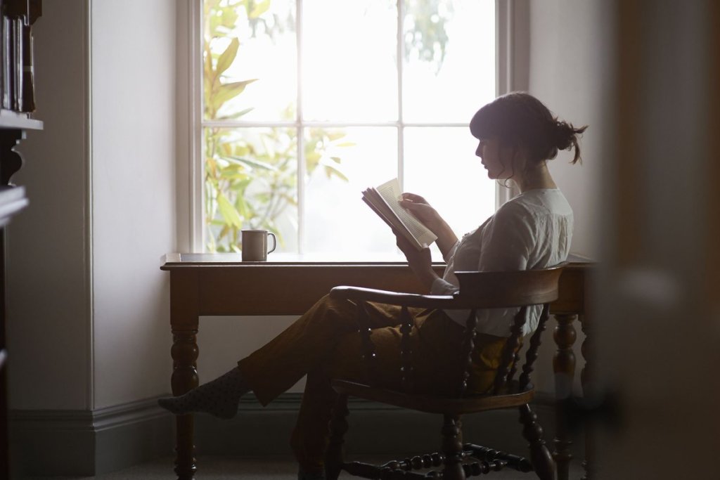 How Reading Helps Recharge Your Brain - CEOtudent