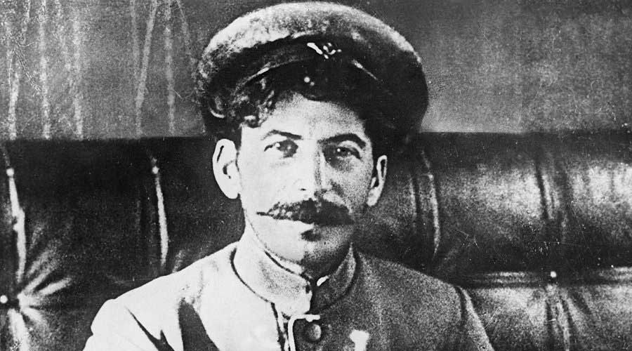Stalin The Young Years The October Revolution And Power CEOtudent Stalin The Young Years The October Revolution And Power CEOtudent